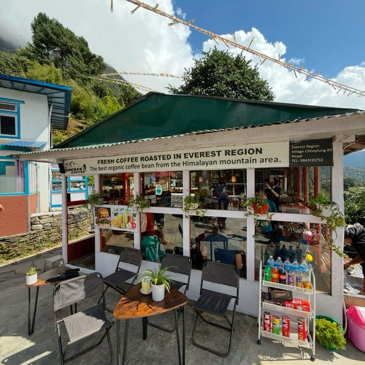 Himalayan Sherpa Coffee 的外觀氛圍照片在 Fooday 美食社群 | 找餐廳不踩雷，最真實的美食 App