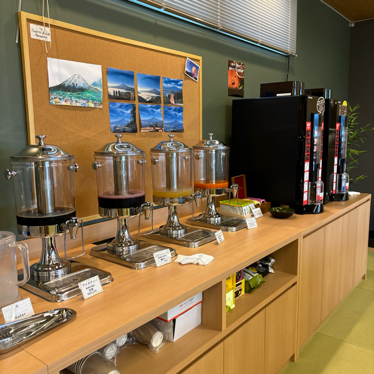 Tourist Base Kawaguchiko Mt. Fuji Amazing view Café 的菜單照片在 Fooday 美食社群 ...