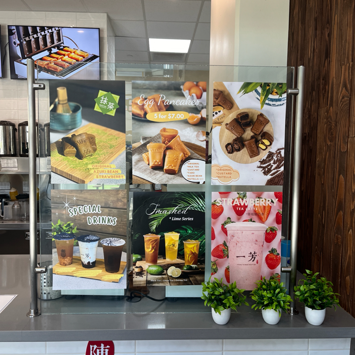 YiFang Taiwan Fruit Tea Hawaii Azure Honolulu on Fooday - Your Trusted ...