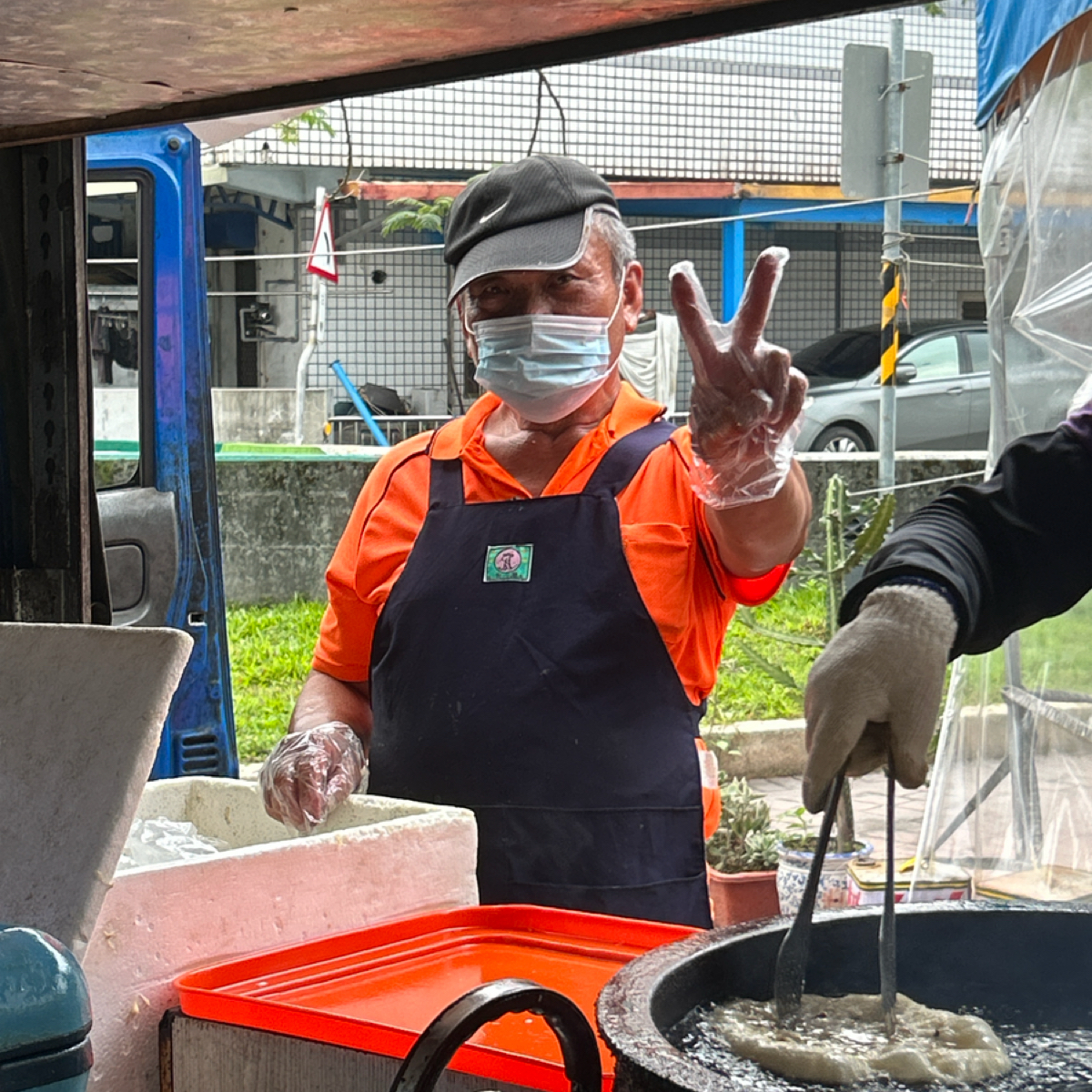 正 原 陳氏 武淵 廟前廣場蔥油餅 的菜單照片在 Fooday 美食社群 | 找餐廳不踩雷，最真實的美食 App