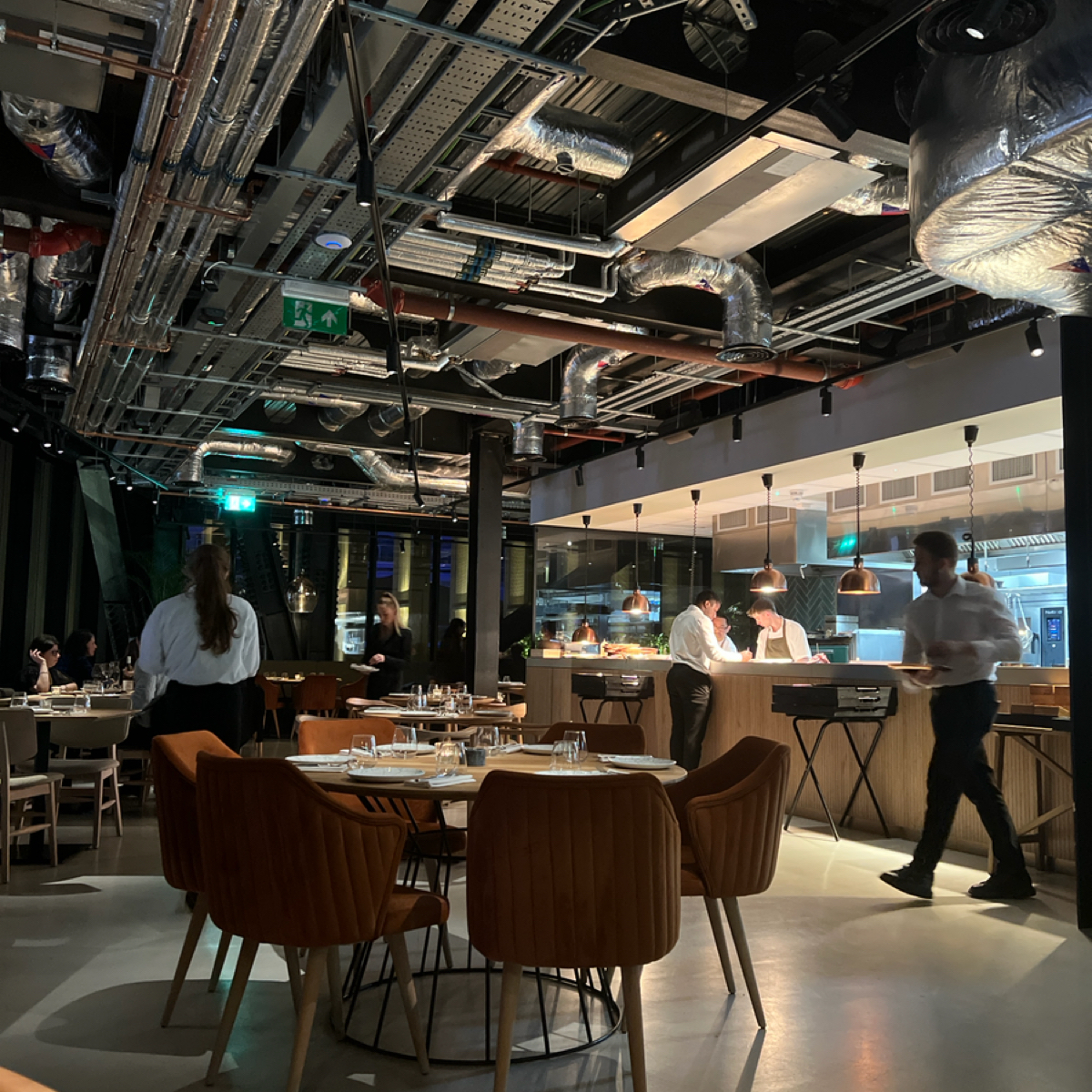 Cavo Restaurant London 的外觀氛圍照片在 Fooday 美食社群 | 找餐廳不踩雷，最真實的美食 App