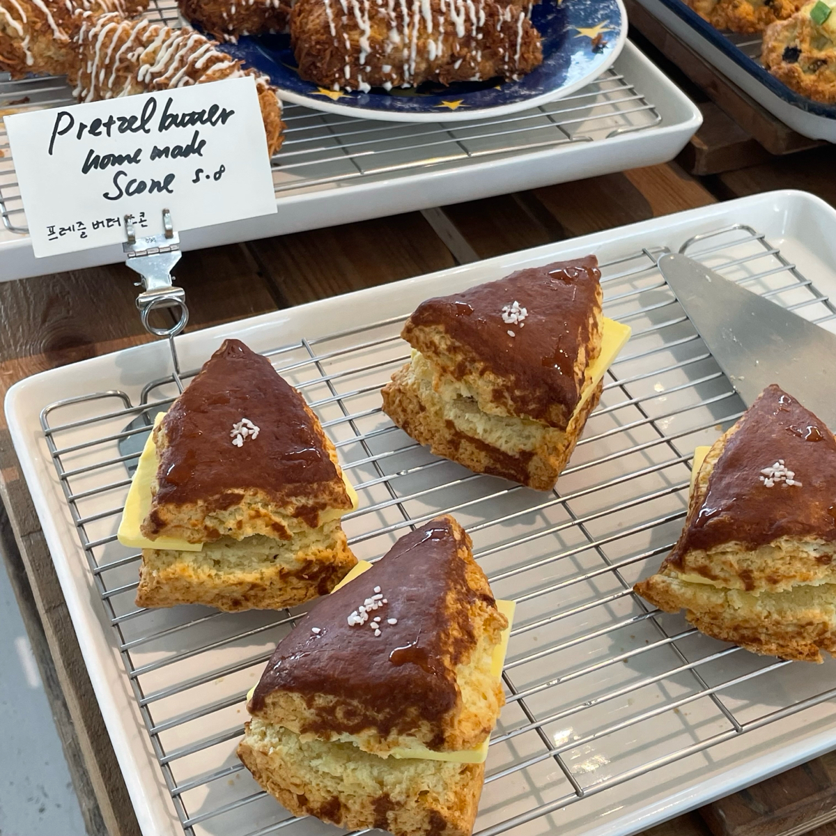 Cafe Layered Jeju Branch on Fooday - Your Trusted Food Guide App